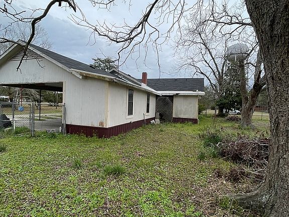 2550 Virginia Ave, Waycross, GA 31503 | Zillow