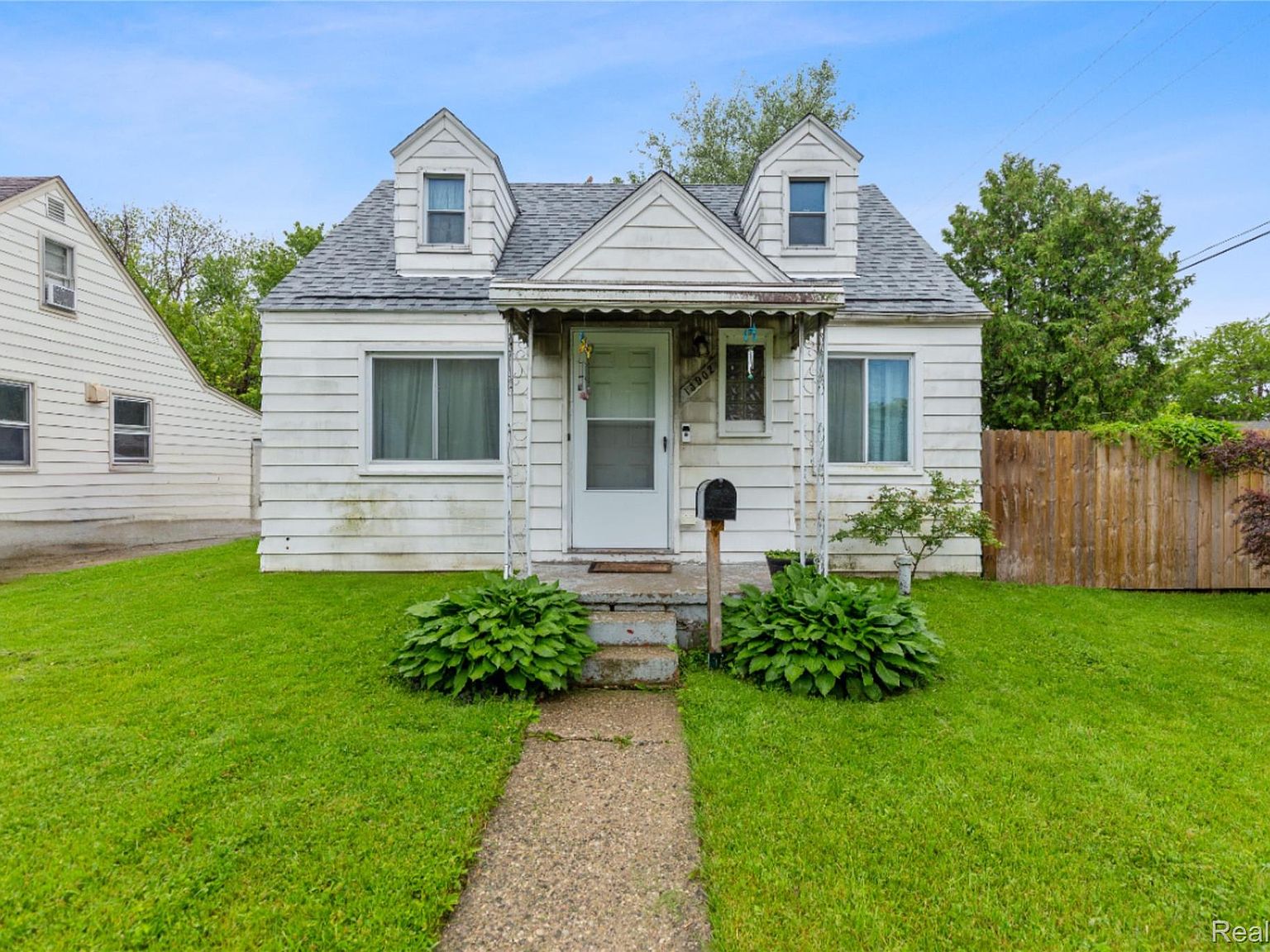 13902 Toepfer Rd, Warren, MI 48089 | MLS #20251001305 | Zillow