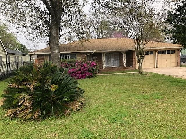 643 Wainwright St, Houston, TX 77022 | Zillow