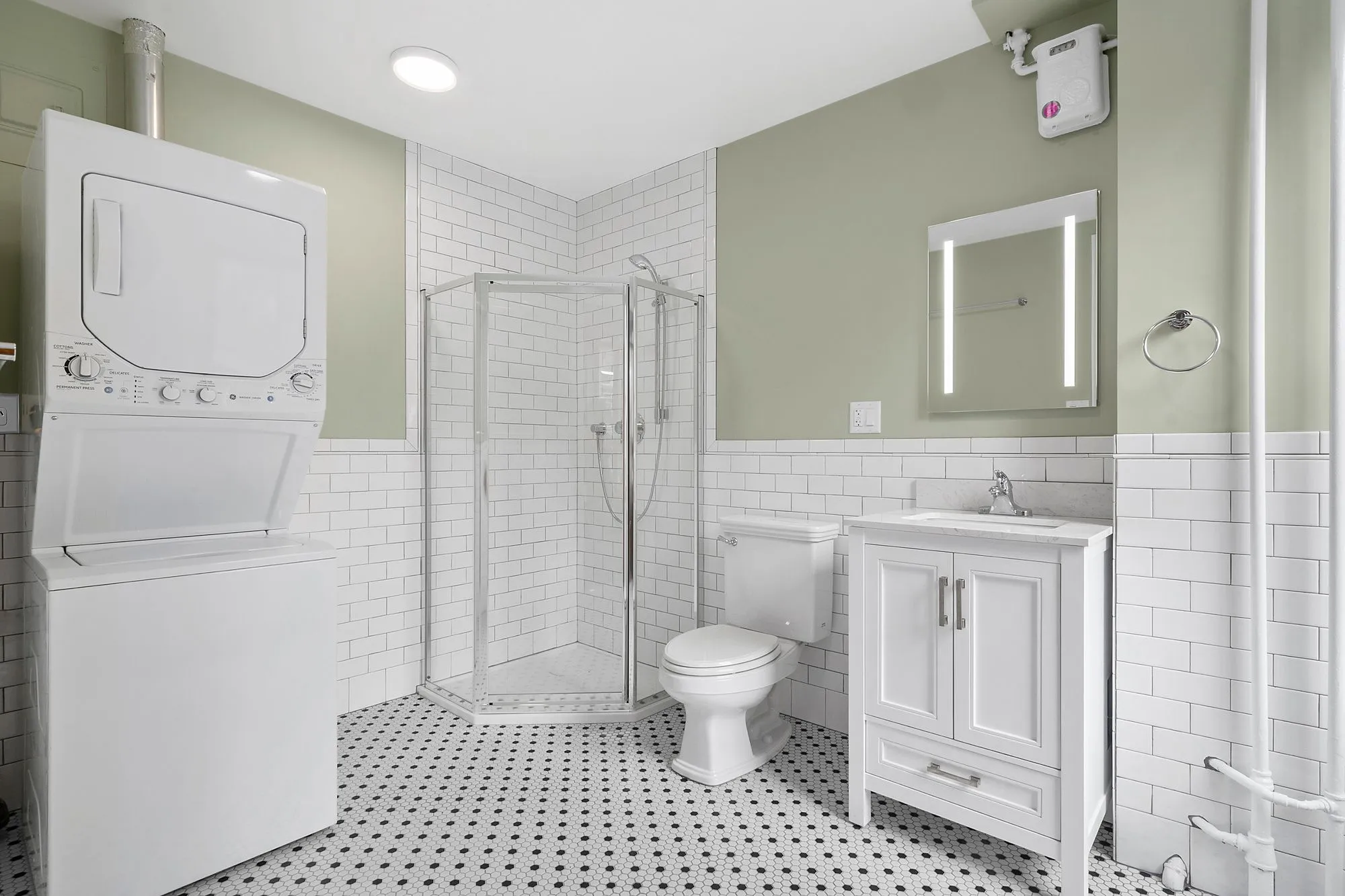 64 Bank Street #4 in West Village, Manhattan | StreetEasy