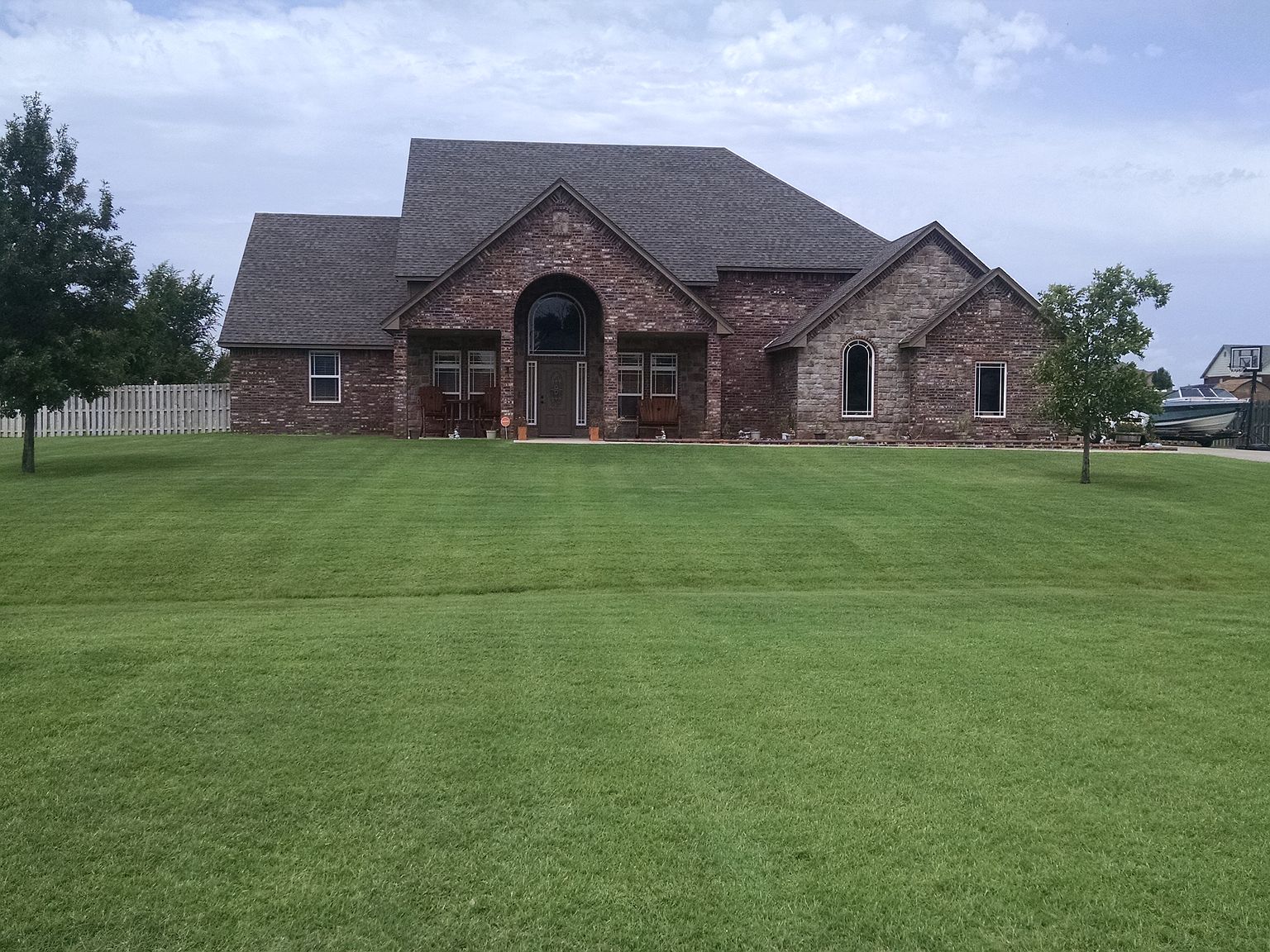 212 NE Road Runner Dr, Fletcher, OK 73541 | Zillow