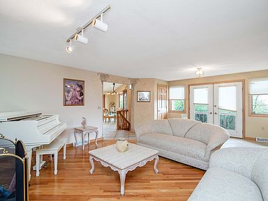 660 Ridge Rd, Wilbraham, MA 01095 | Zillow