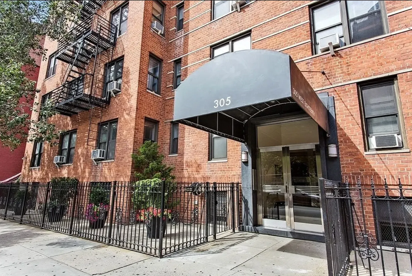 305 West 18th Street #2F in Chelsea, Manhattan | StreetEasy