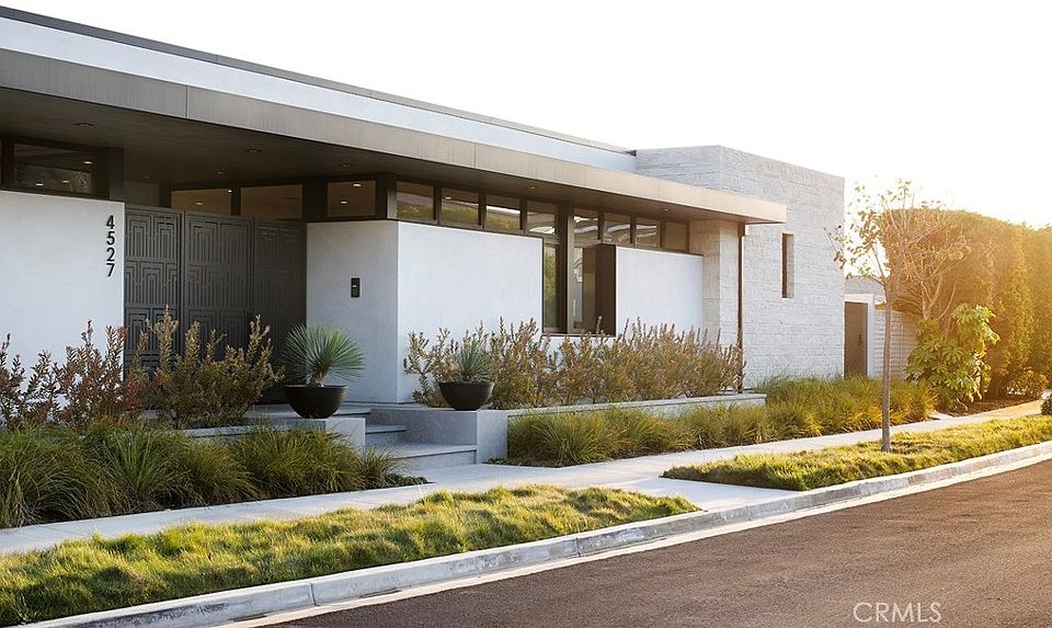 4527 Perham Rd, Corona Del Mar, CA 92625 | Zillow
