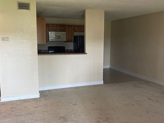 21027 Voyager Blvd, Land O Lakes, FL 34638 | Zillow