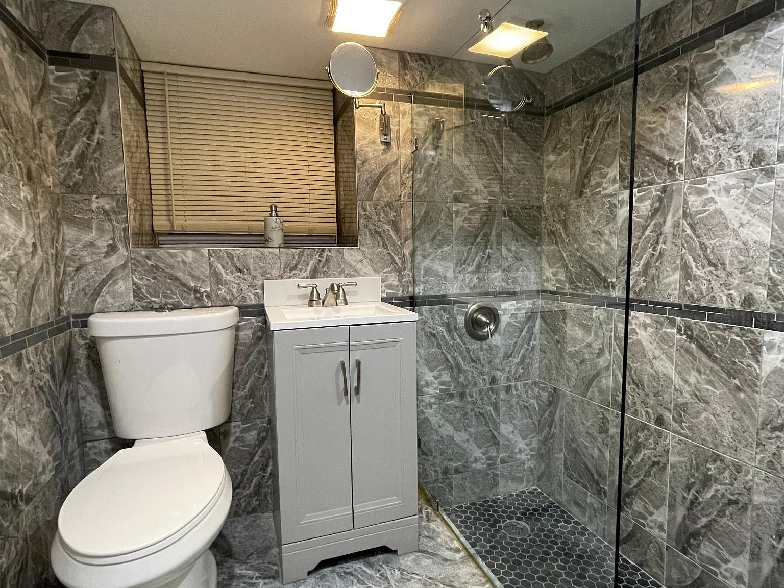 1220 Puritan Ave #1, Bronx, NY 10461 | Zillow