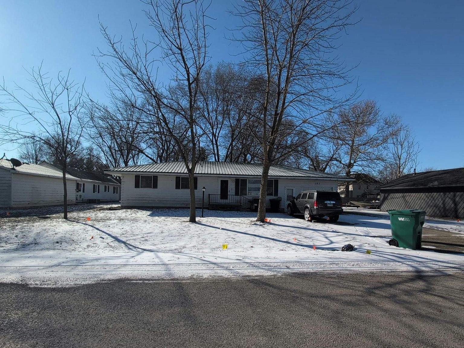 103 E 8th St, Hammond, IL 61929 | Zillow