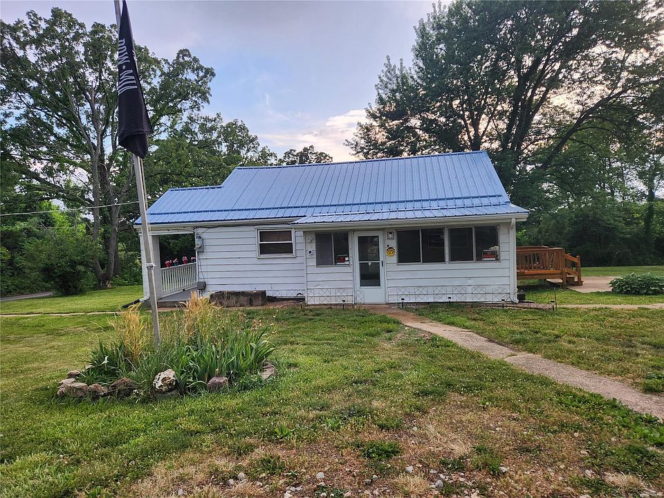 3704 Flucom Rd, De Soto, MO 63020 | Zillow