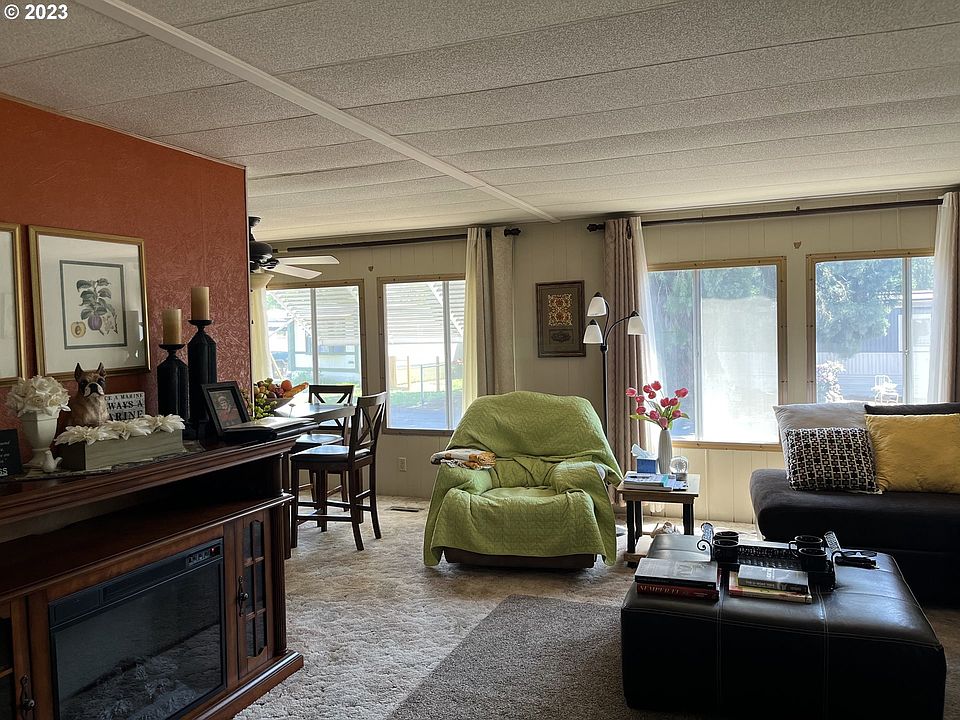 205 S 54th St SPACE 37, Springfield, OR 97478 | MLS #23369626 | Zillow