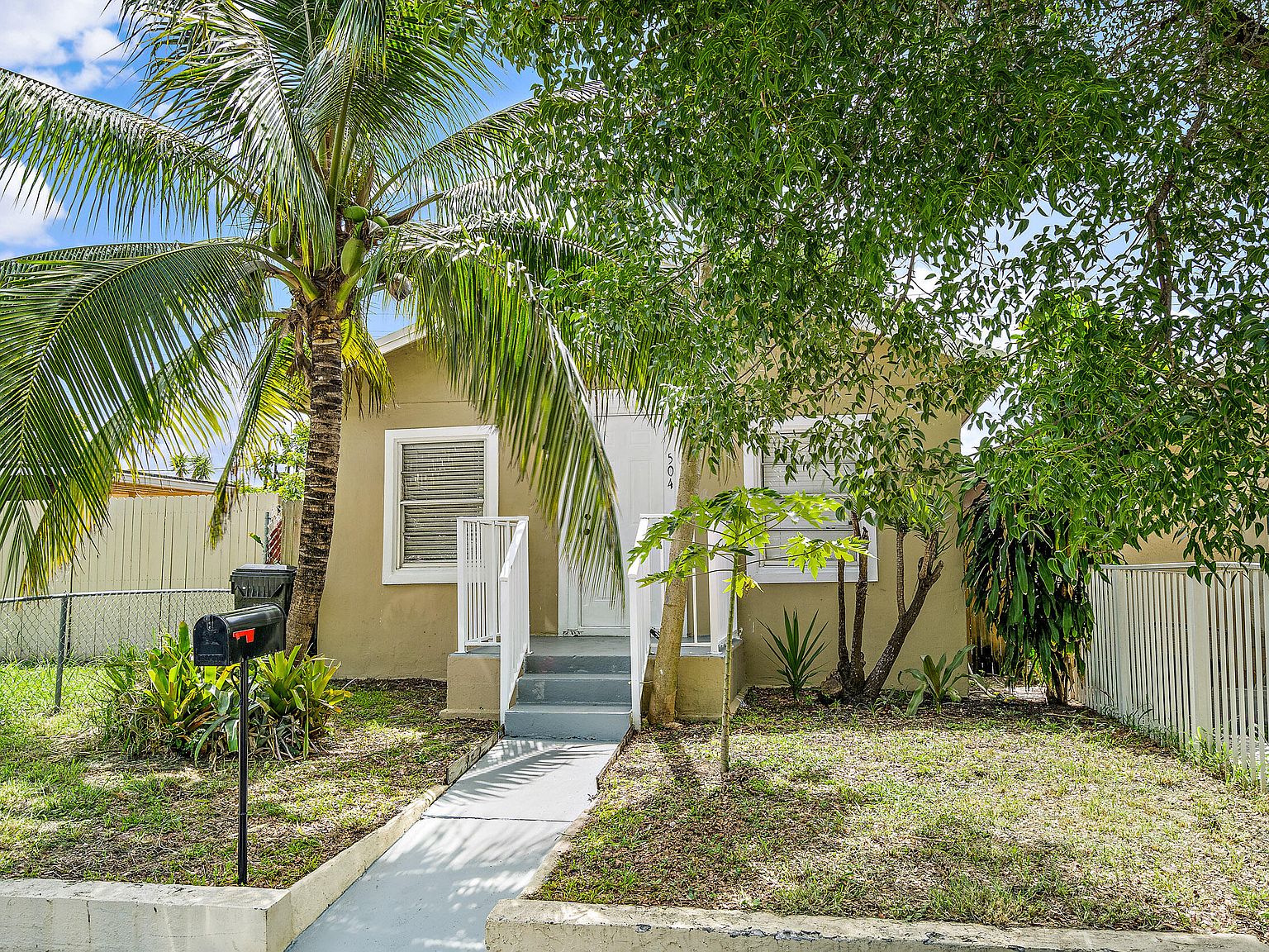 504 N F Street, Lake Worth, FL 33460 | Zillow