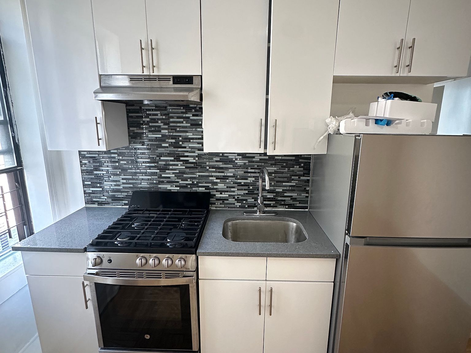 690 Rogers Ave #4V, Brooklyn, NY 11226 | Zillow