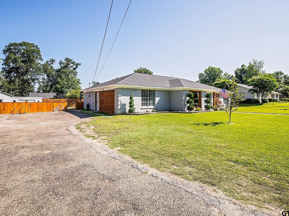 829 Barclay Dr, Tyler, TX 75703 | MLS #23011490 | Zillow