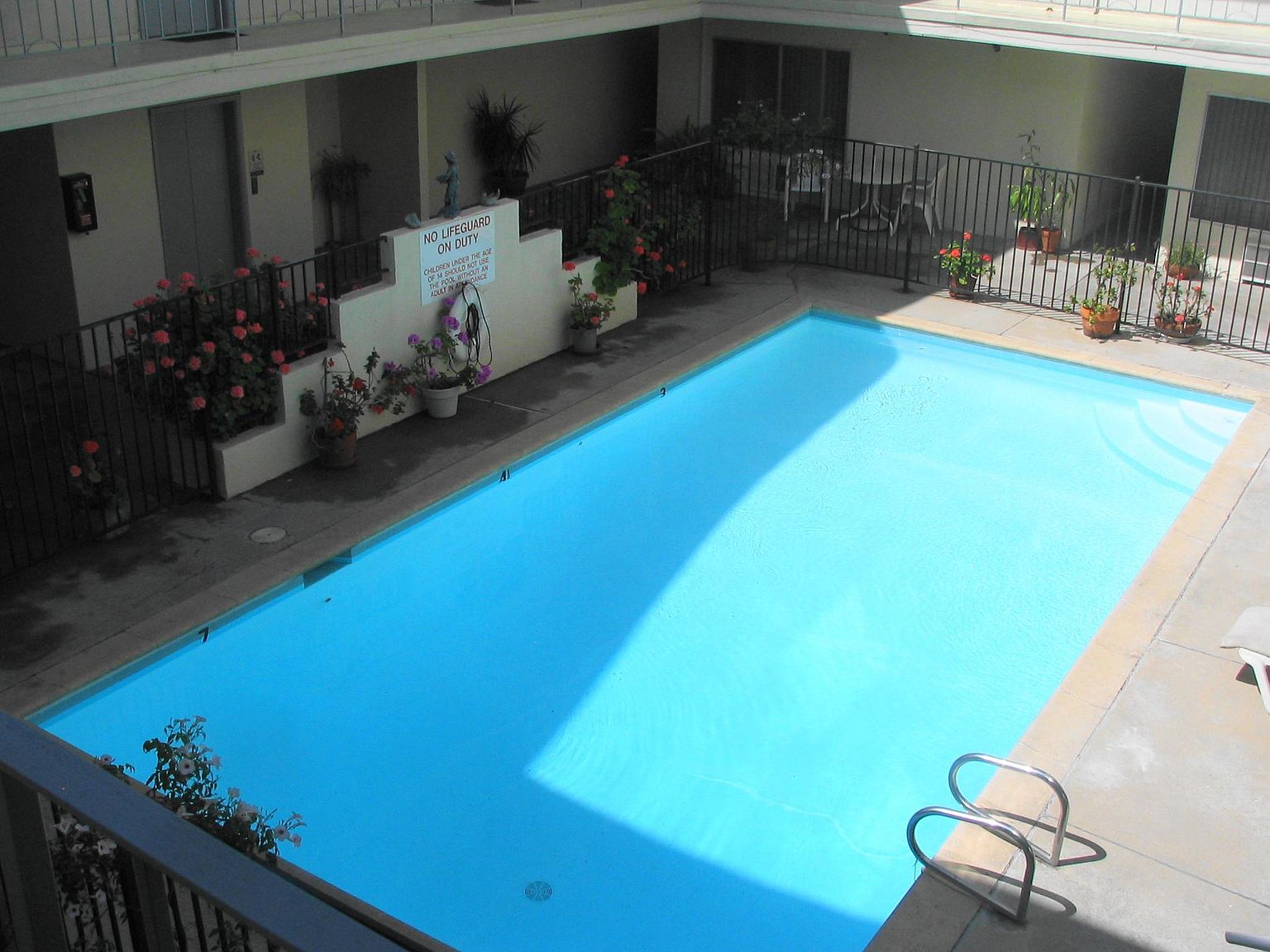 11175 Huston St Apt 8 North Hollywood Ca 91601 Zillow