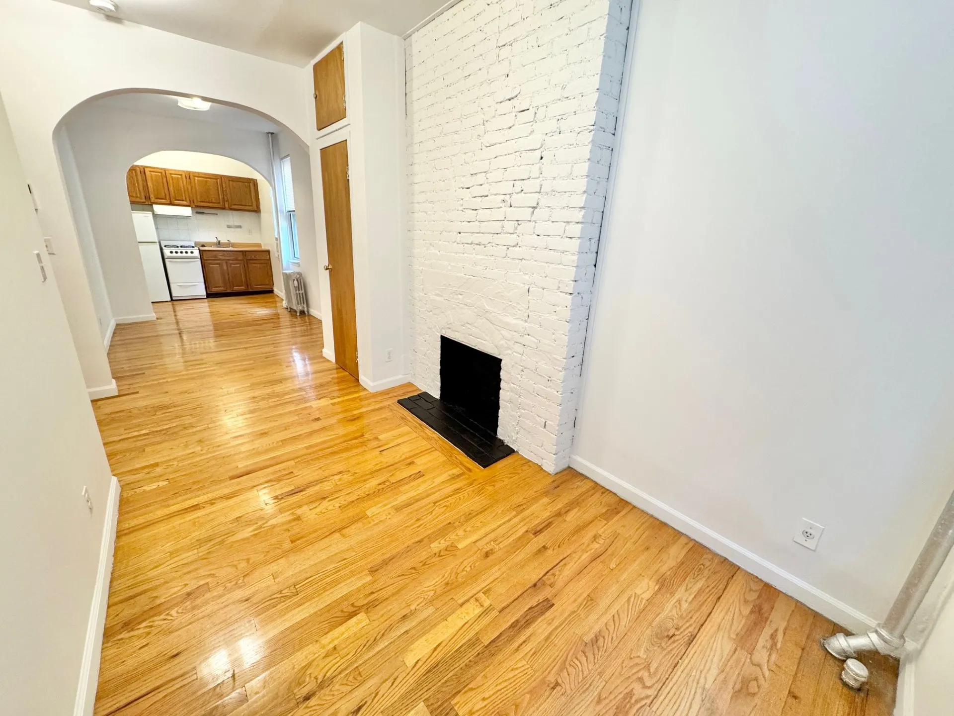 23 Barrow Street #2A in West Village, Manhattan | StreetEasy