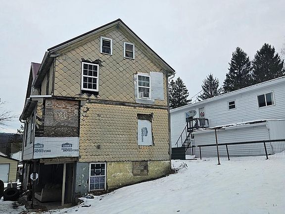 1786 Mohawk St, Coal Township, PA 17866 | Zillow
