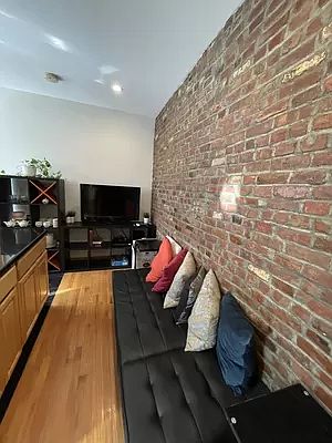 202 Mott St APT 4, New York, NY 10012 | Zillow
