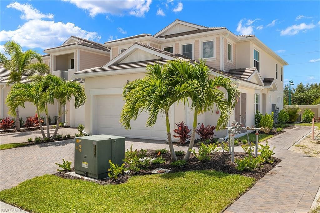 4654 Arboretum Cir UNIT 203, Naples, FL 34112 | Zillow