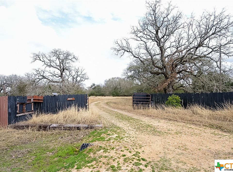 2257 County Road 130, Edna, TX 77957 | Zillow