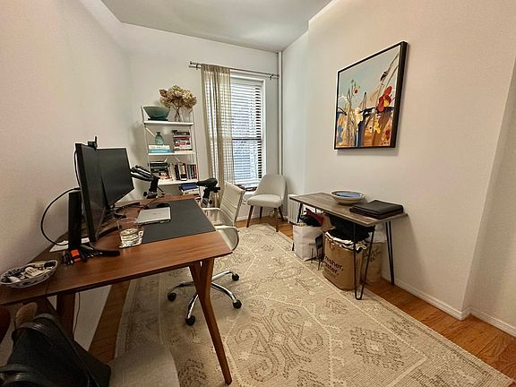 63 Bank St APT 2C, New York, NY 10014 | Zillow