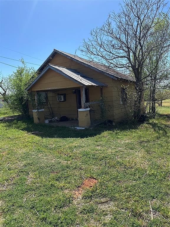 806 S Schley Ave, Leedey, OK 73654 | Zillow