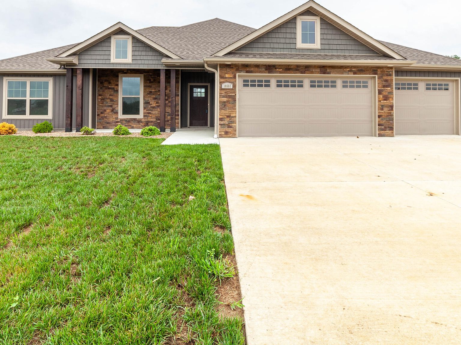 14661 Wellstead Dr, Hallsville, MO 65255 | Zillow