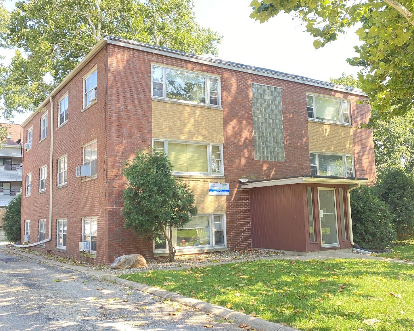 606 S Prairie St APT 3, Champaign, IL 61820 | Zillow