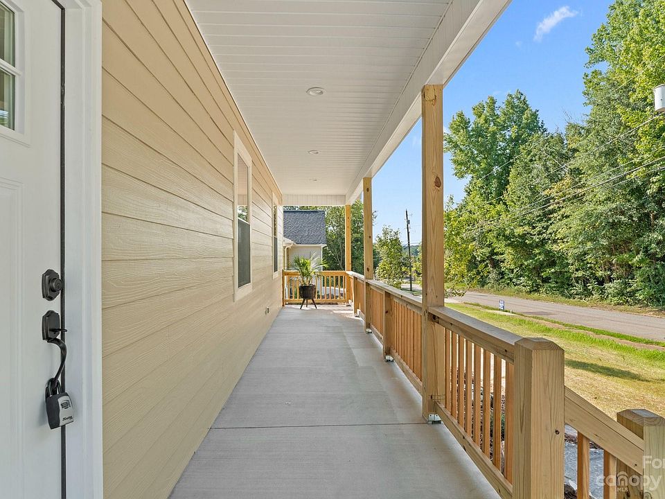 231 Hogan St, Morganton, NC 28655 | Zillow