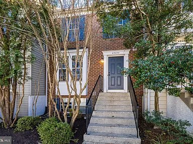 45454 Gable Sq Sterling VA | Zillow