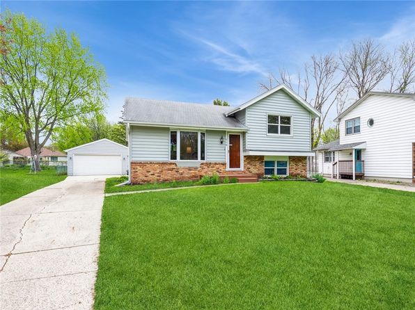 Altoona IA Real Estate - Altoona IA Homes For Sale | Zillow