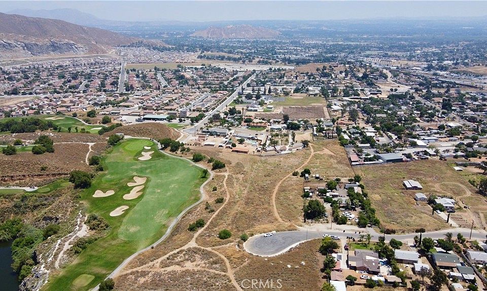 3450 Scenic Dr #2, Riverside, CA 92509 | MLS #SW23109856 | Zillow