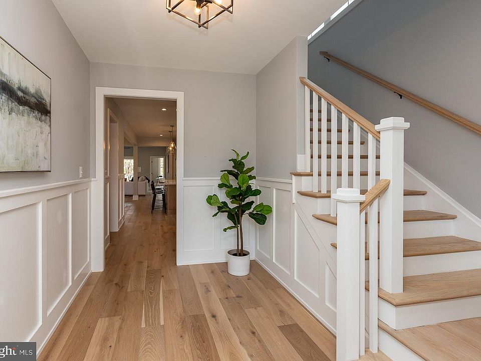 810 Merion Ave, Havertown, PA 19083 | Zillow