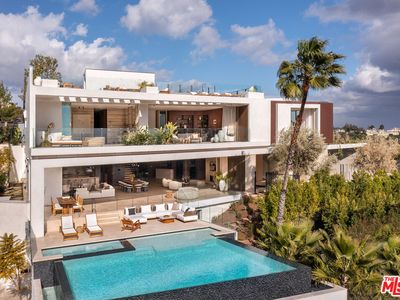 1055 Stradella Rd, Los Angeles, CA 90077 | MLS #23-281495 | Zillow