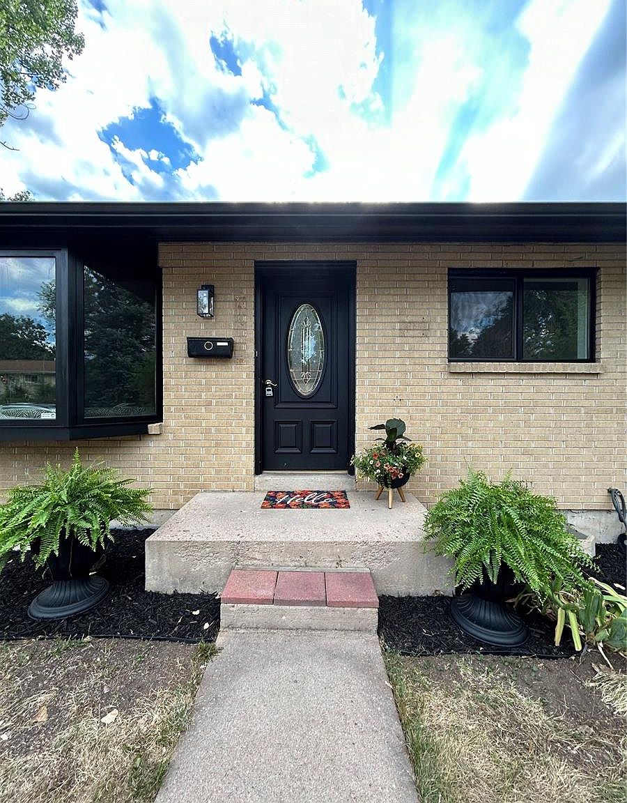 3403 S Ivanhoe Way, Denver, CO 80222 | Zillow
