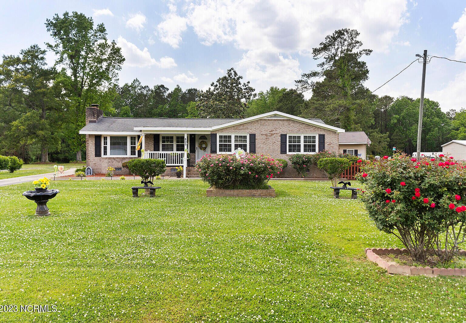 805 Sand Hole Road, Riegelwood, NC 28456 | Zillow