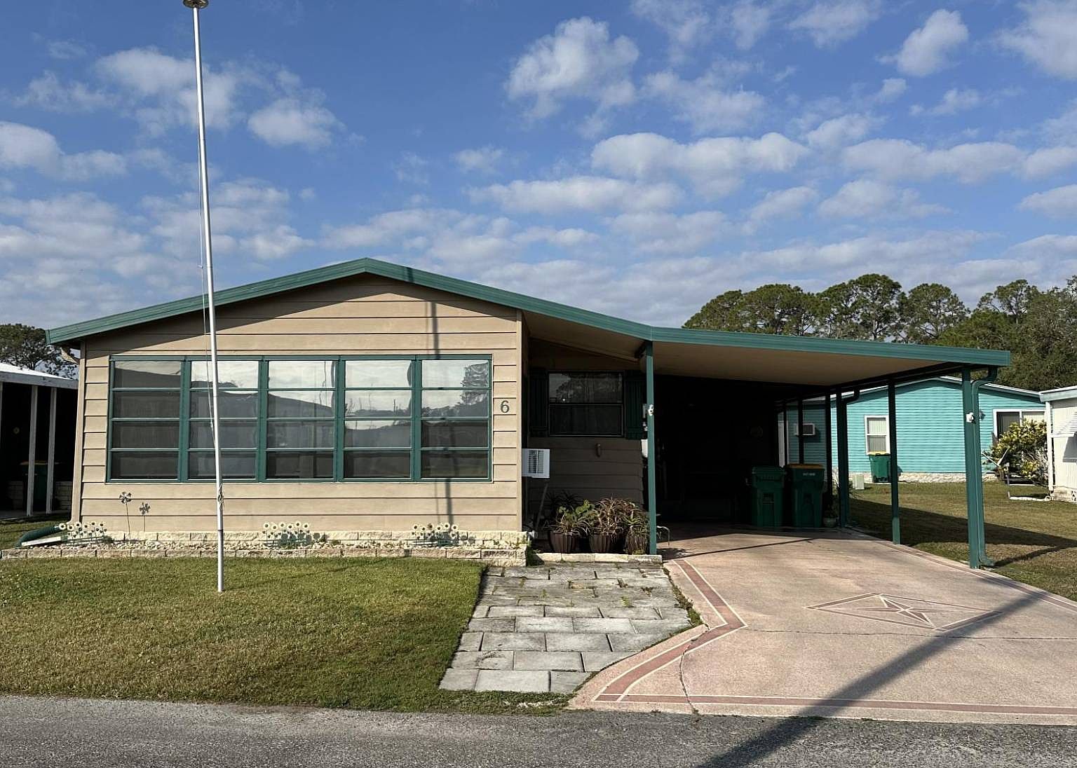 6 Azure Ln, Eustis, FL 32726 | MLS #11430198 | Zillow