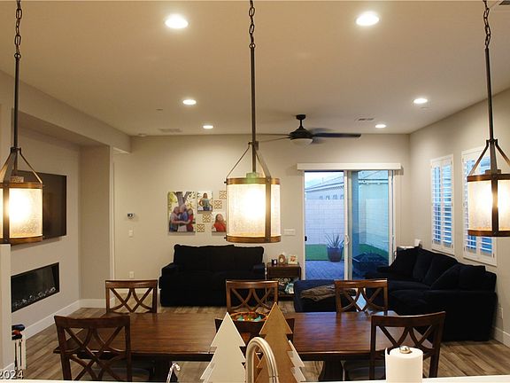 10226 Tree Blossom Ave, Las Vegas, NV 89166 | Zillow