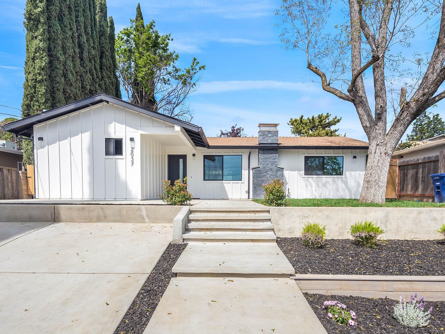 2037 Overhill Rd, Concord, CA 94520 | Zillow