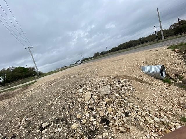 6761 State Highway 195, Florence, TX 76527 | MLS #5132466 | Zillow