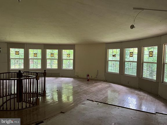 431 Carter Town Rd, Warsaw, VA 22572 | MLS #VARV2000364 | Zillow