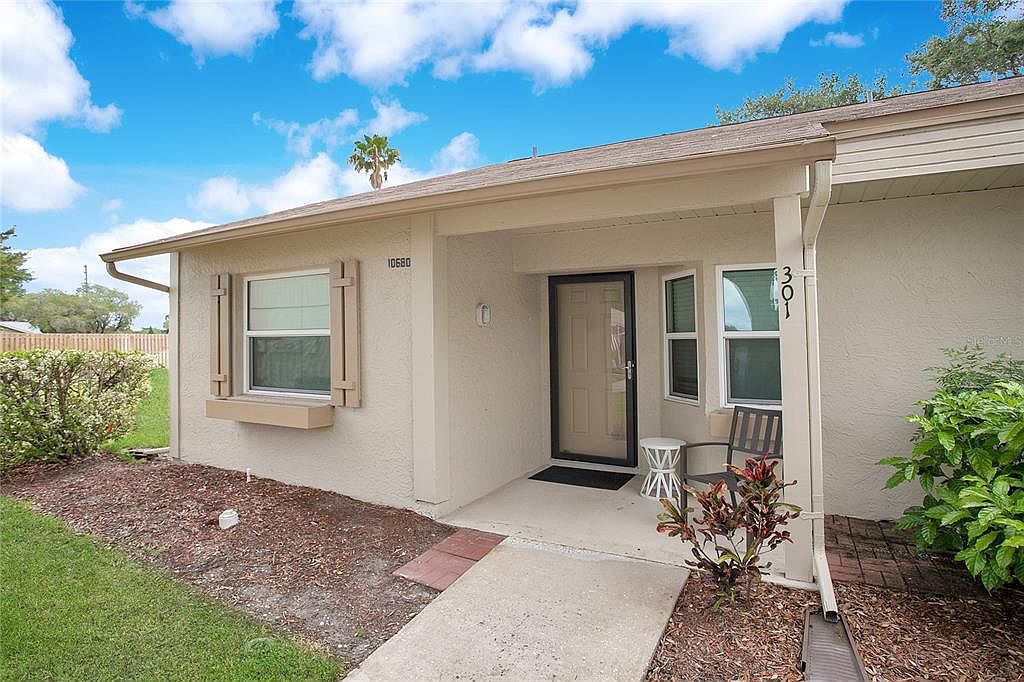 10680 43rd St N APT 301, Clearwater, FL 33762 | Zillow