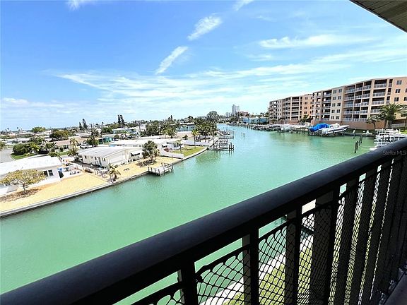 145 116th Ave APT 403, Saint Petersburg, FL 33706 | Zillow