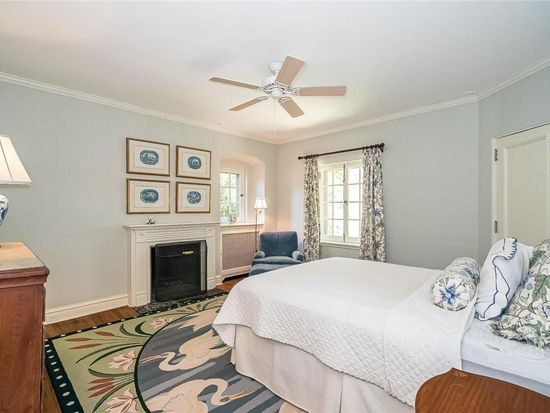 22 Portland Pl, Saint Louis, MO 63108 | Zillow