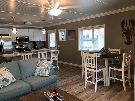 1148 Ocean Blvd, Saint Simons Island, GA 31522 | Zillow