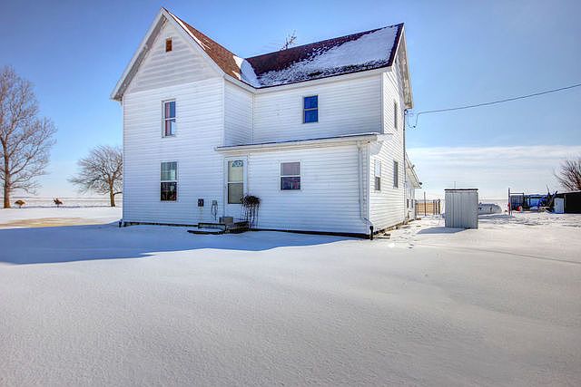 1695 E State Route 116, Kempton, IL 60946 | Zillow