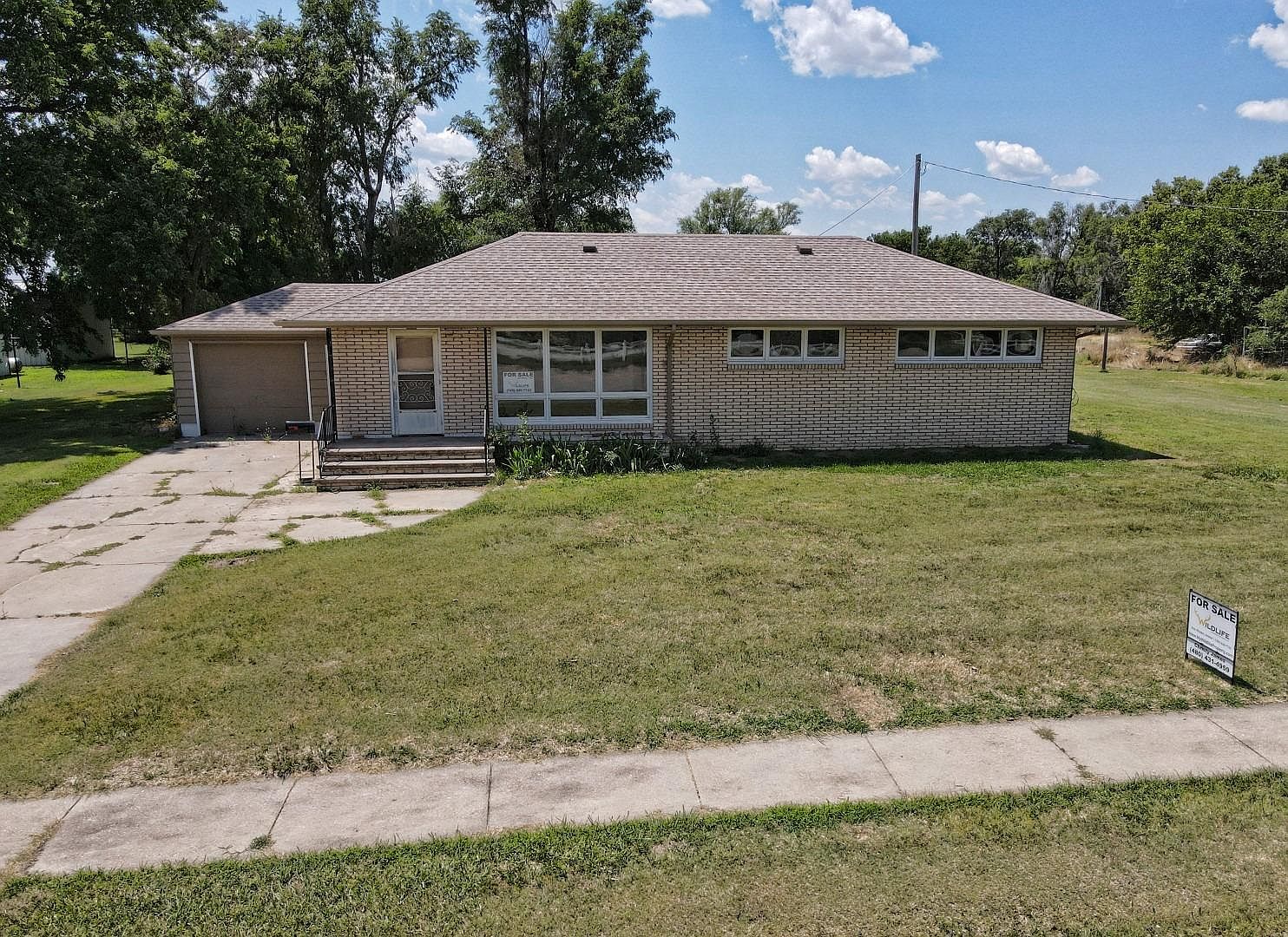 205 Elm St, Lebanon, KS 66952 | MLS #84884 | Zillow
