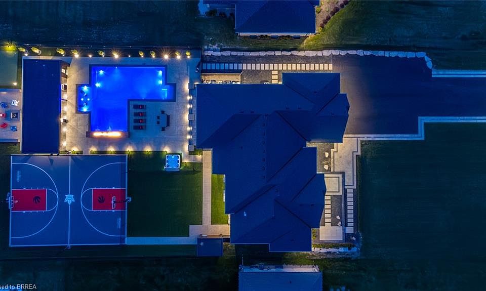 13 Tedley Blvd, Brant, ON N3T 0E3 | MLS #40418663 | Zillow