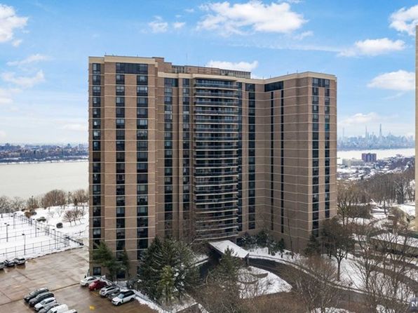 Fort Lee Real Estate - Fort Lee NJ Homes For Sale | Zillow