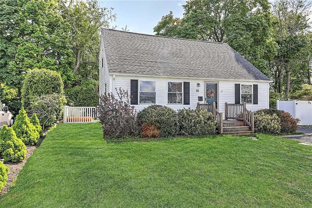70 Boyce Ave, Barrington, RI 02806 | Zillow