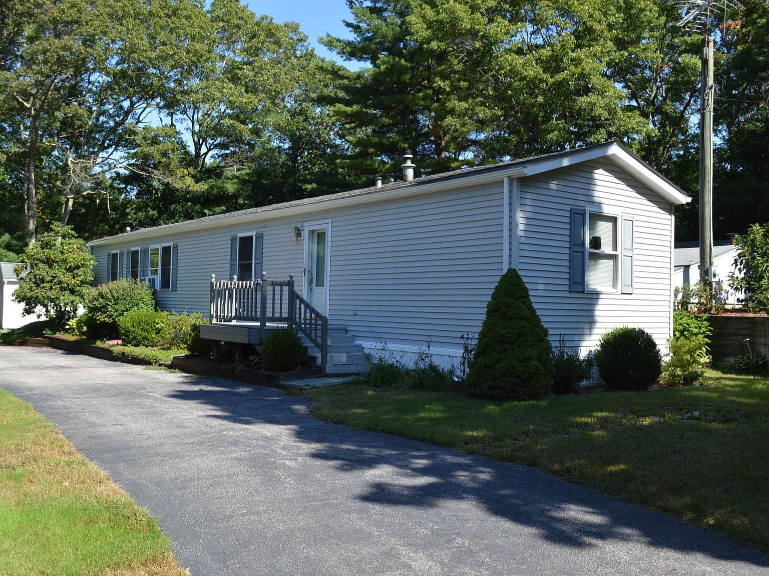 200 New Rd, Exeter, RI 02822 | Zillow