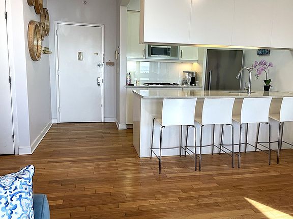 130 Beach 119th St #4A, Rockaway Park, NY 11694 | Zillow